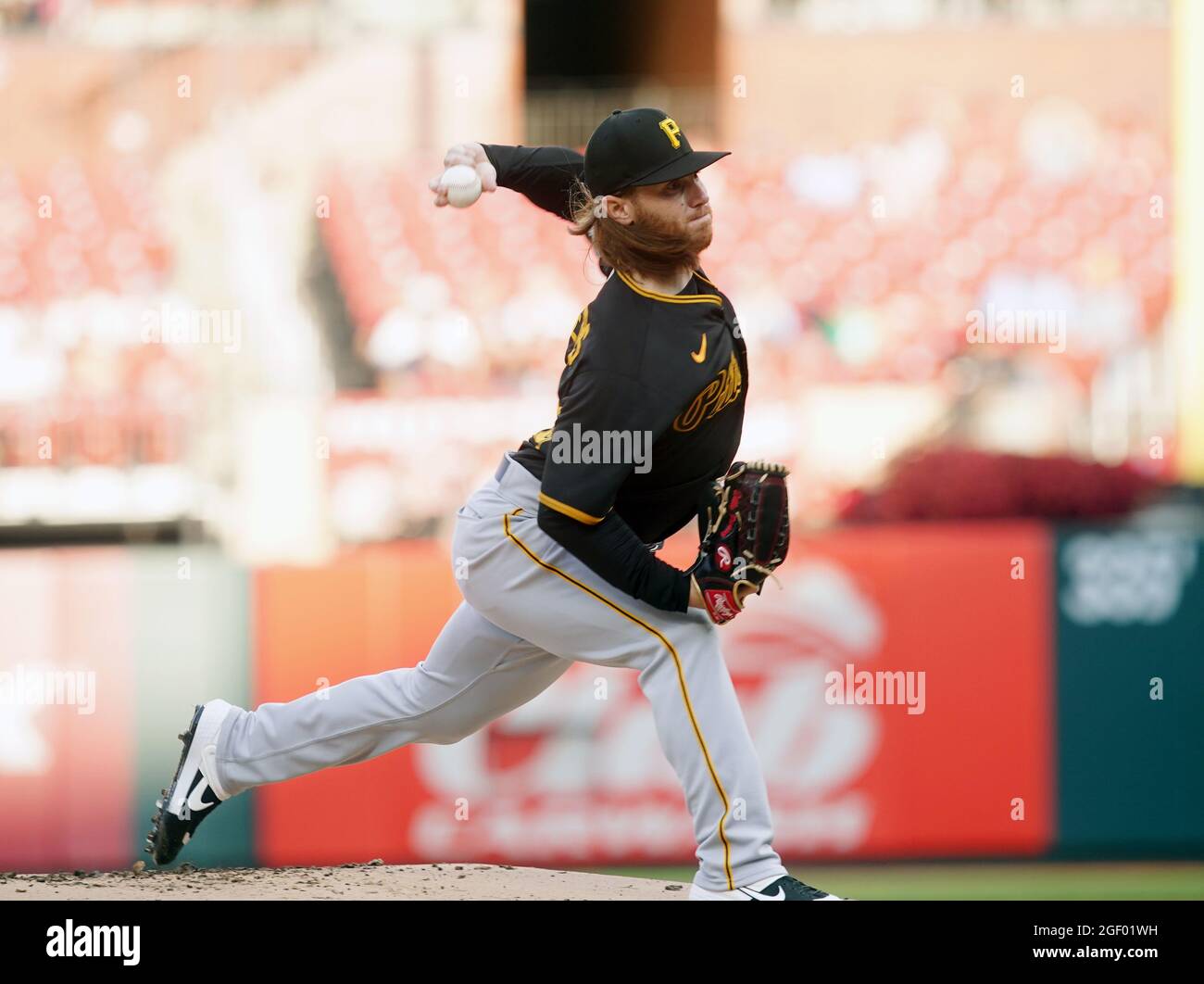 Pittsburgh Pirates starting pitcher Dillon Peters delivers a pitch to ...
