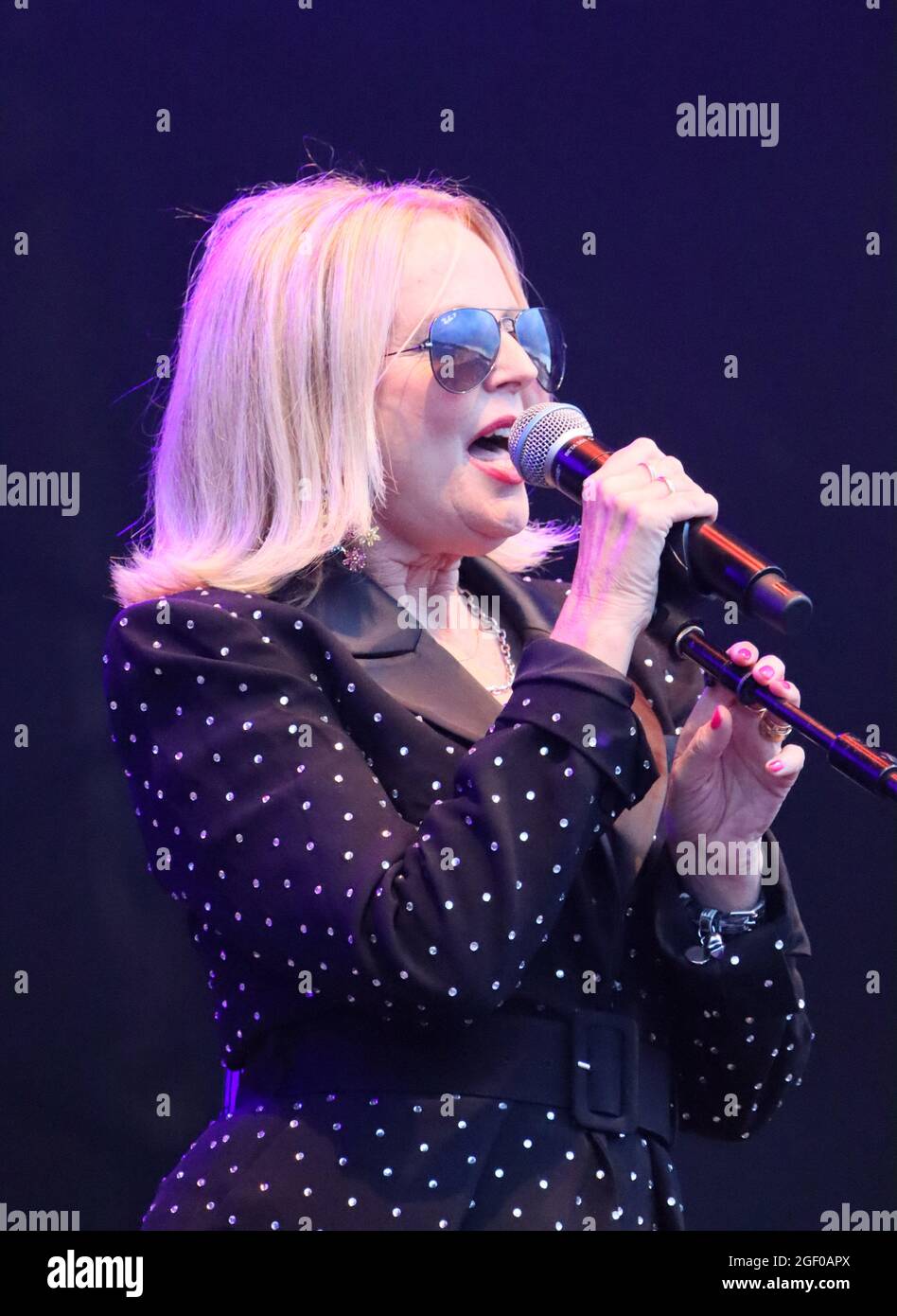 Non Exclusive: Clare Grogan, Altered Images, Rewind Festival South ...