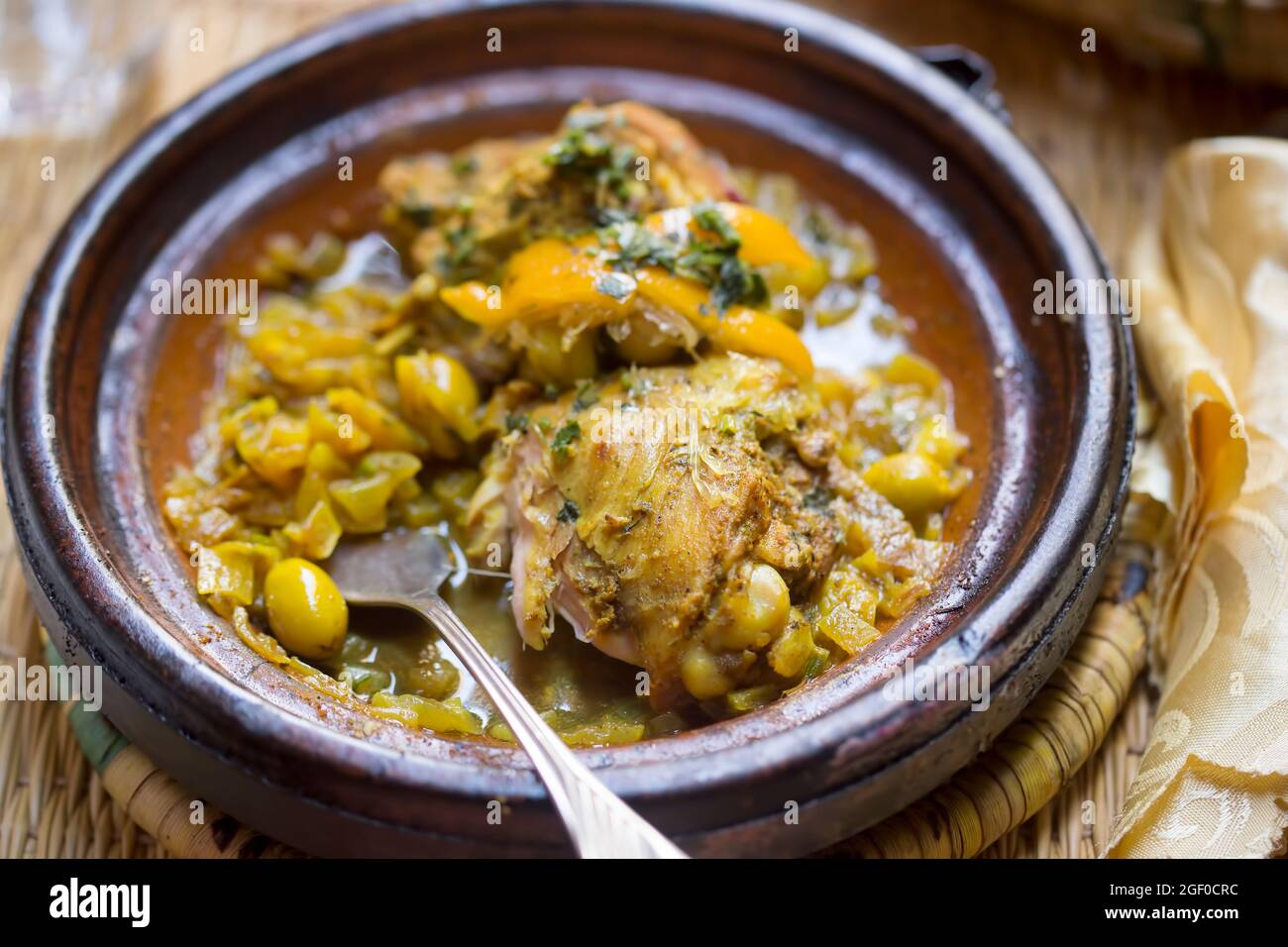 Chicken tagine with preserved lemons and olives Stock Photo - Alamy