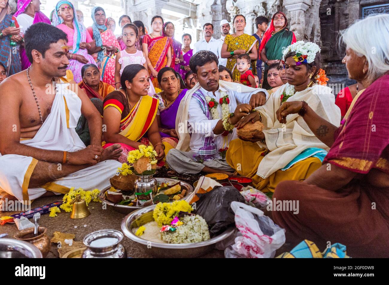 Brahmin Priest High Resolution Stock Photography and Images - Alamy