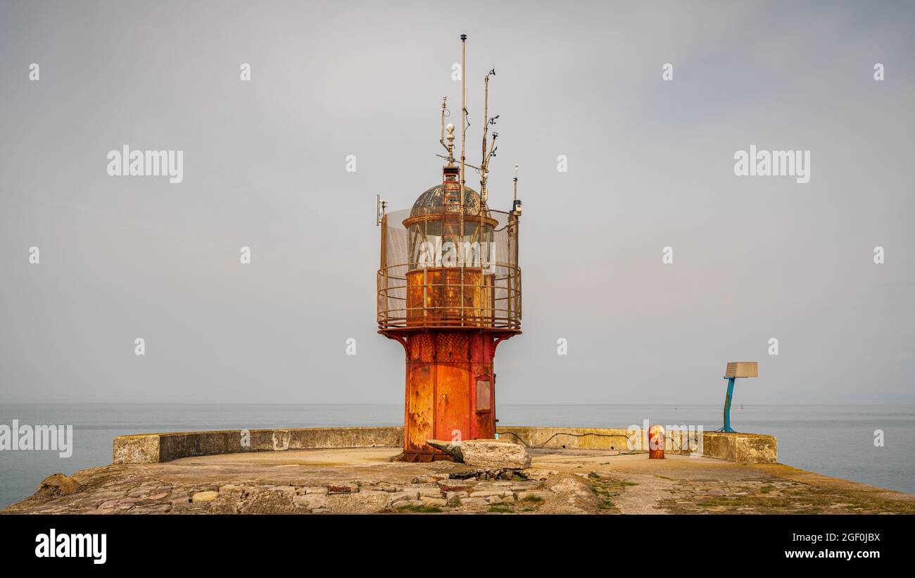 The South Pier Lighthouse in Heysham Harbour, Lancashire, England, UK ...