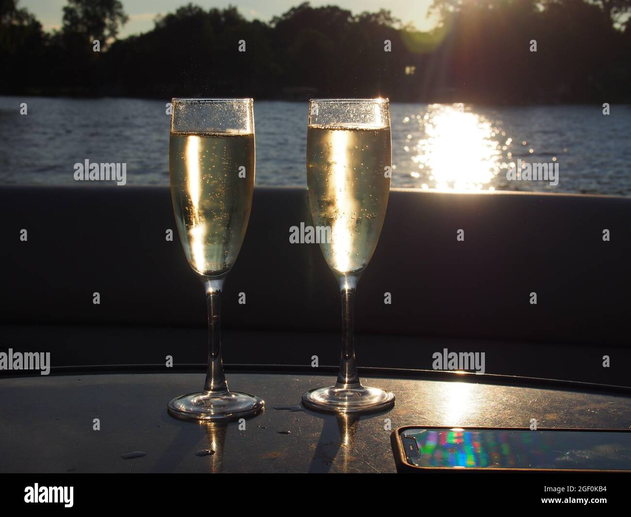 Toast with sunset hi-res stock photography and images - Alamy