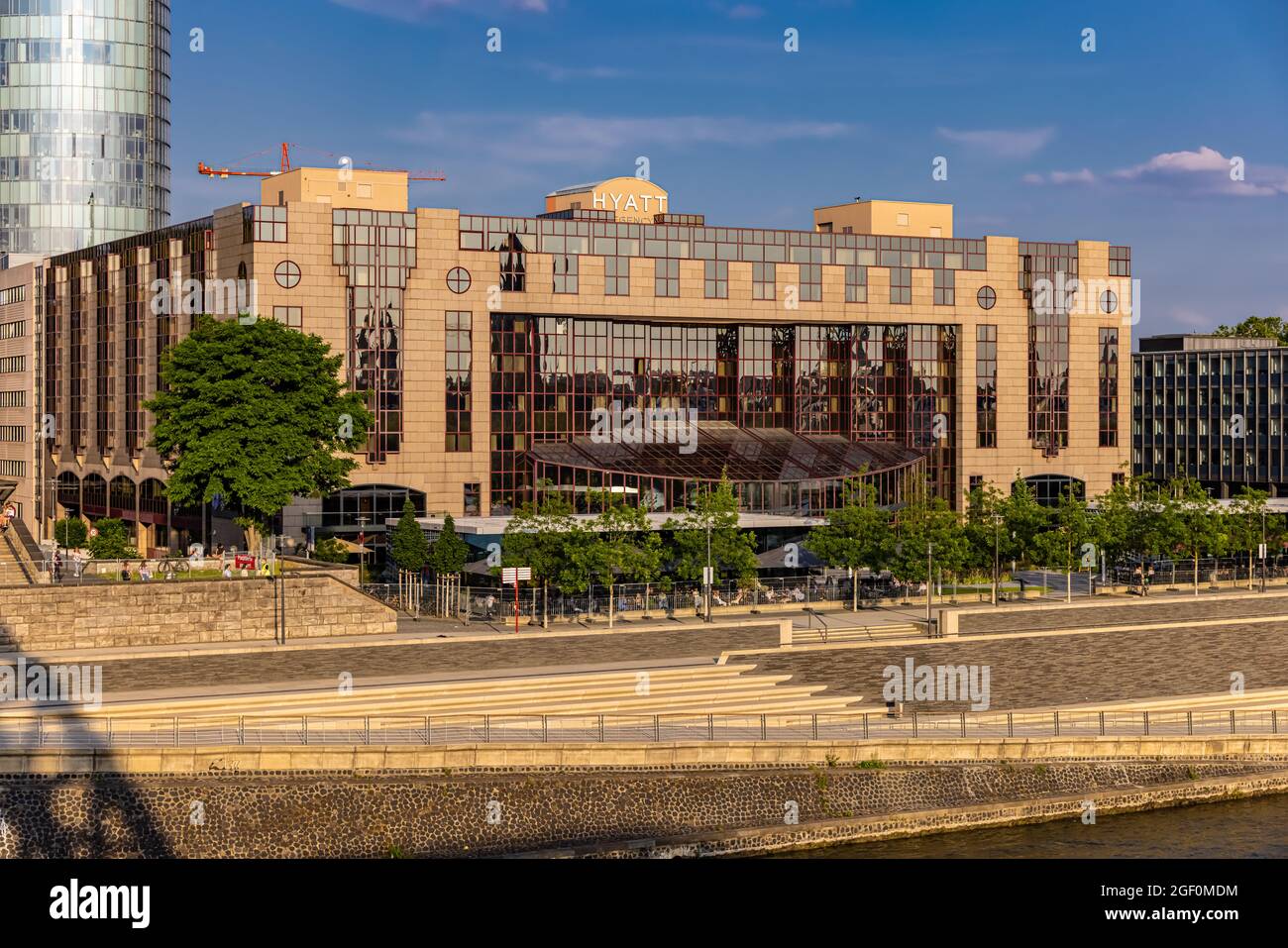 Hyatt regency hotel and cologne triangle tower hi-res stock photography ...