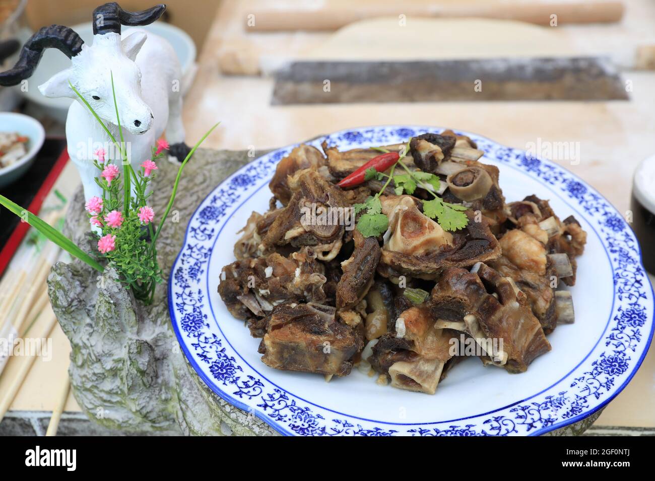 Dry lamb chops hi-res stock photography and images - Alamy