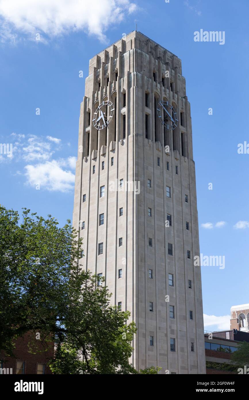 Campus clocktower hi-res stock photography and images - Alamy