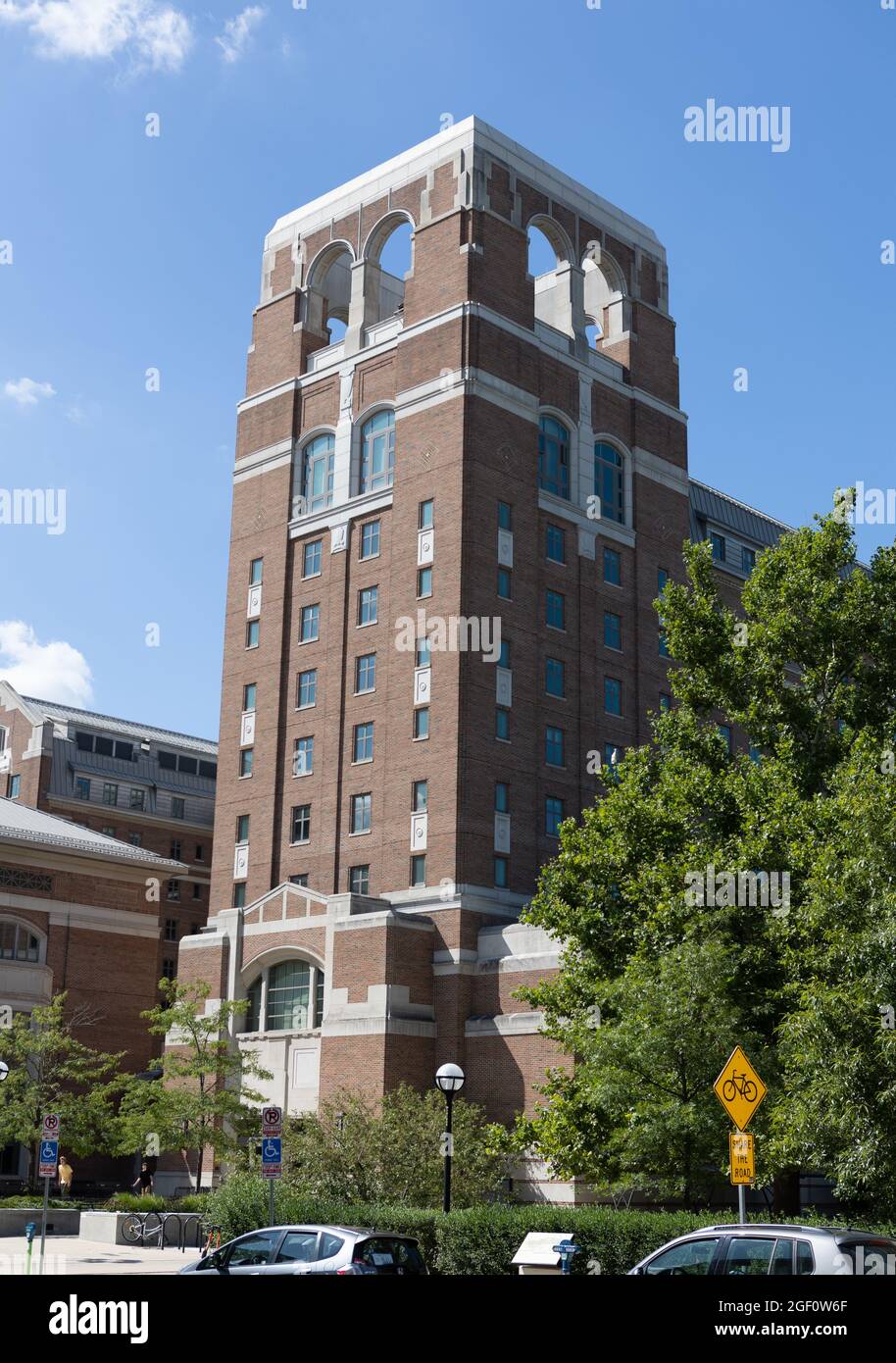 Law school building university michigan hi-res stock photography and ...