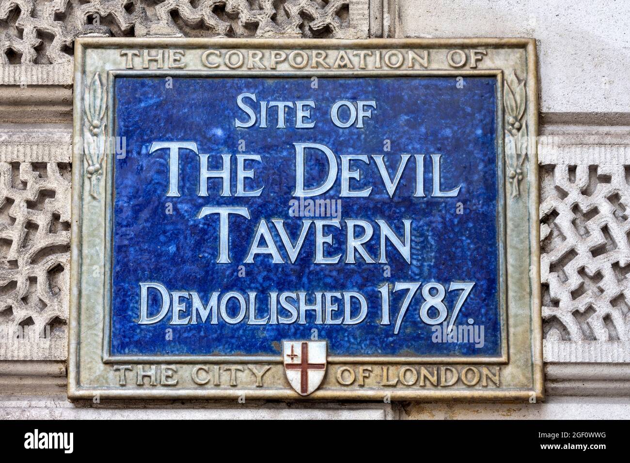 Tavern sign devil hi-res stock photography and images - Alamy