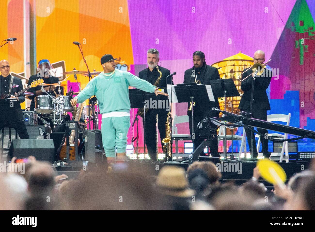 LL COOL J performs during the We Love NYC: The Homecoming Concert at ...