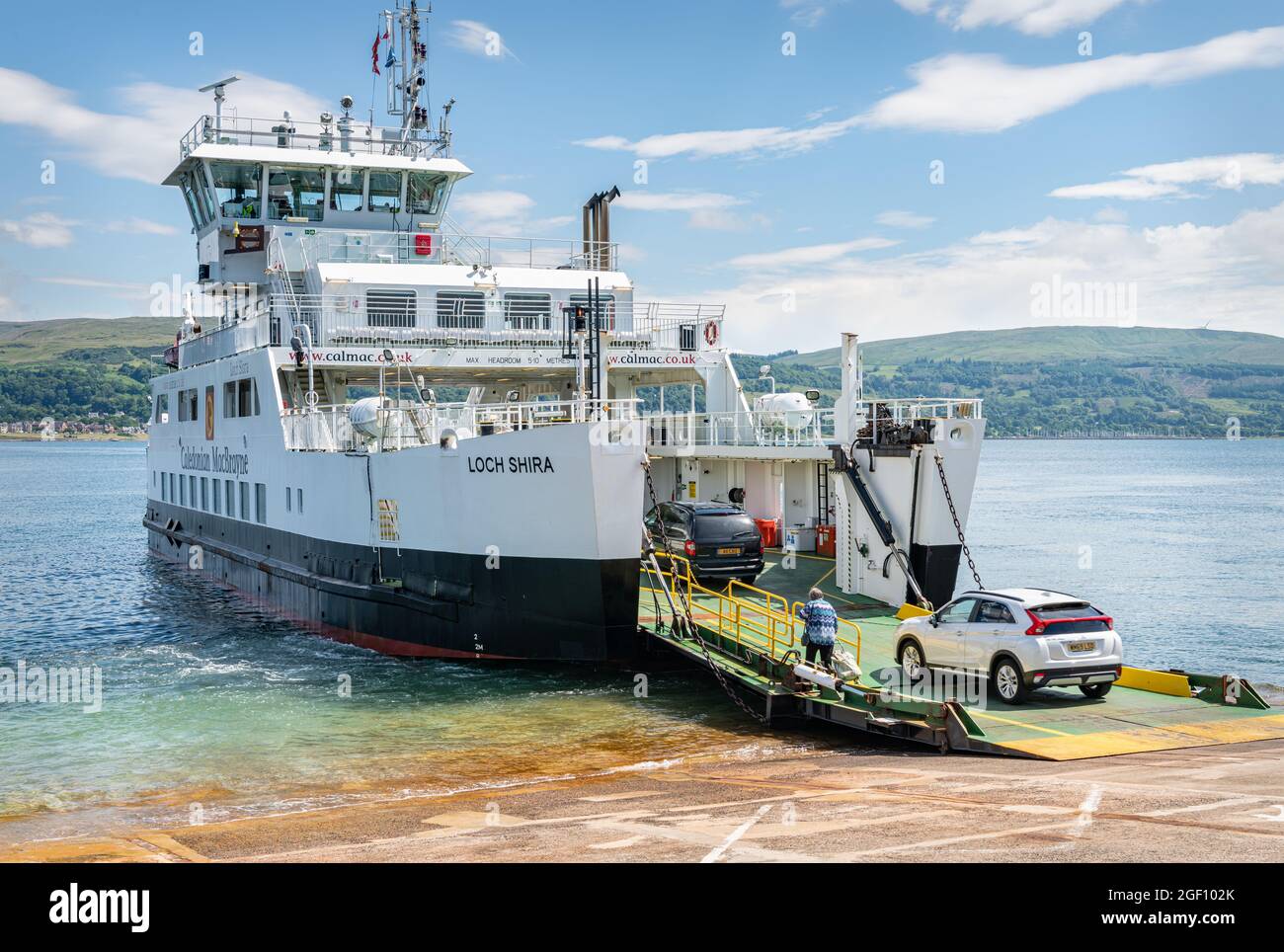 Loading cars on to the Largs to Cumbrae Ferry at the Cumbrae Ferry ...