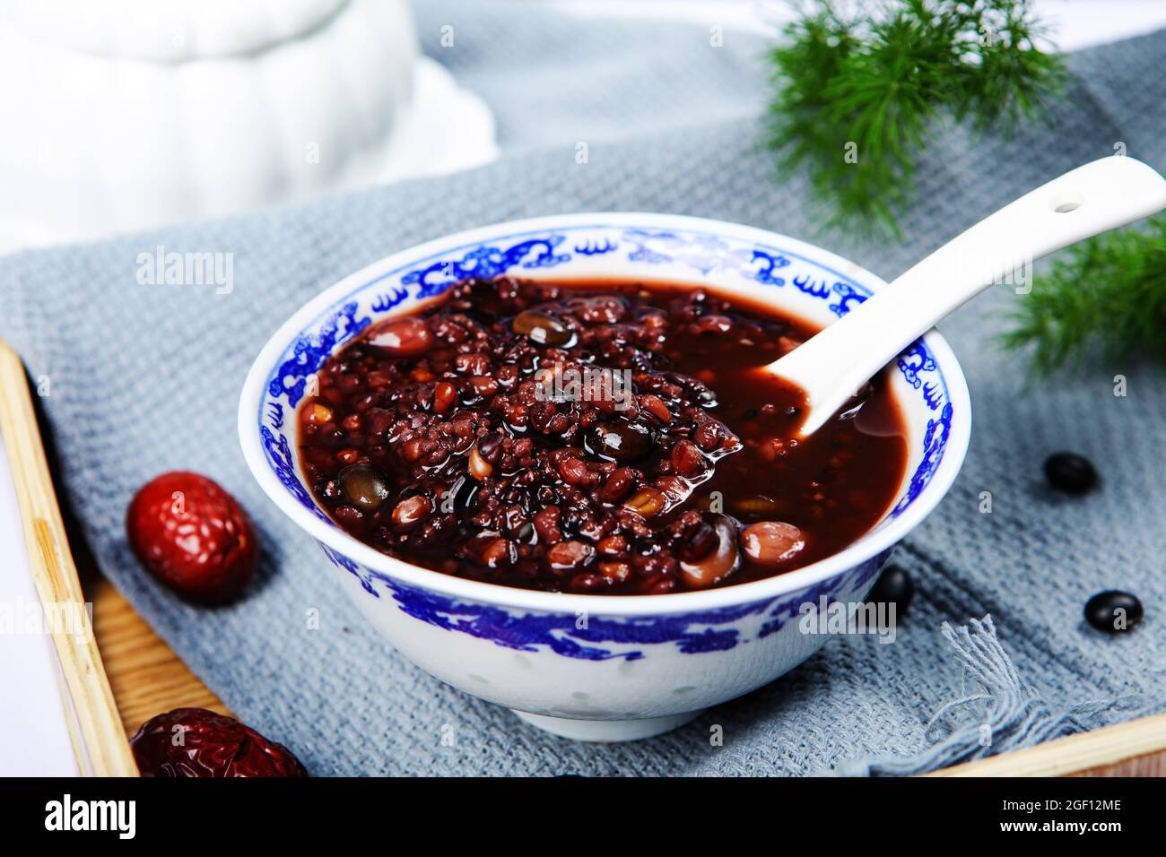 Black rice porridge hi-res stock photography and images - Alamy