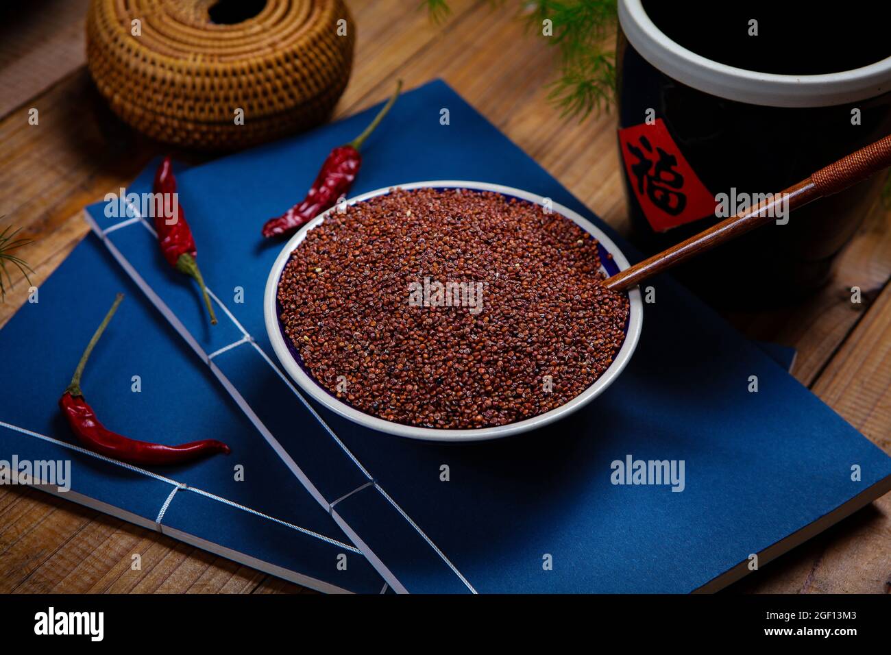 Quinoa plant container hi-res stock photography and images - Alamy