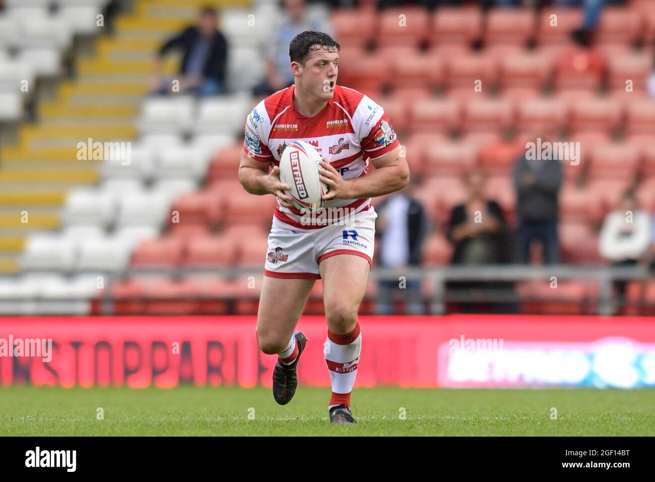 Matty Gee (18) of Leigh Centurions in action during the game Stock ...