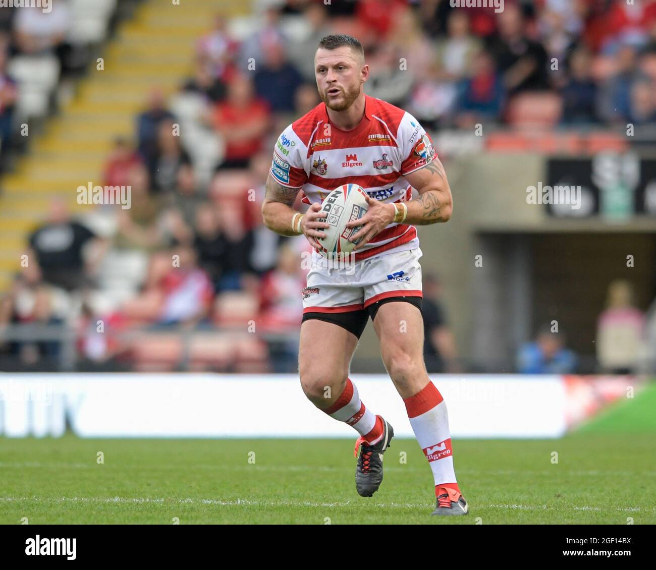 Adam Sidlow (20) of Leigh Centurions with the ball Stock Photo - Alamy