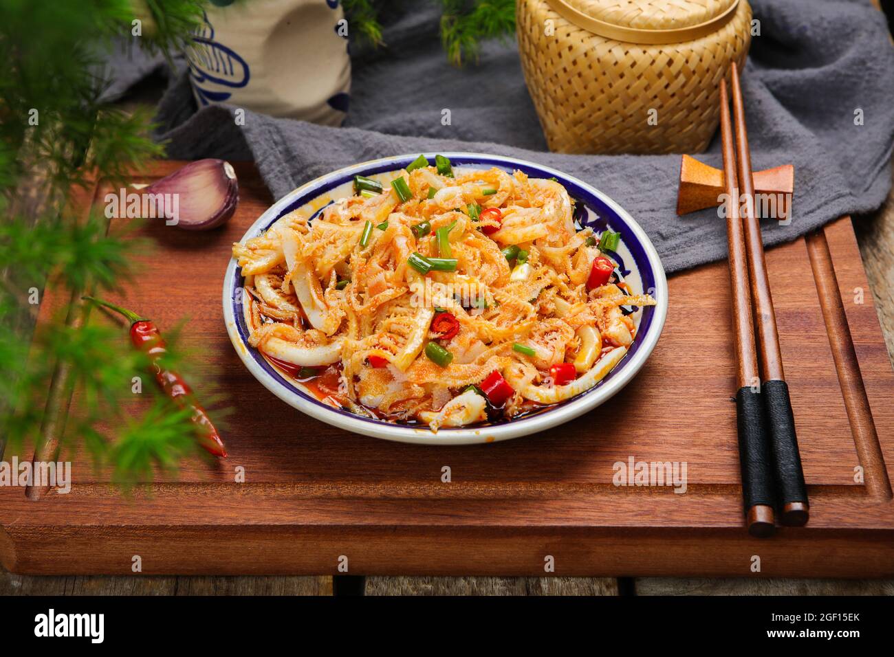 Belly plain hi-res stock photography and images - Alamy