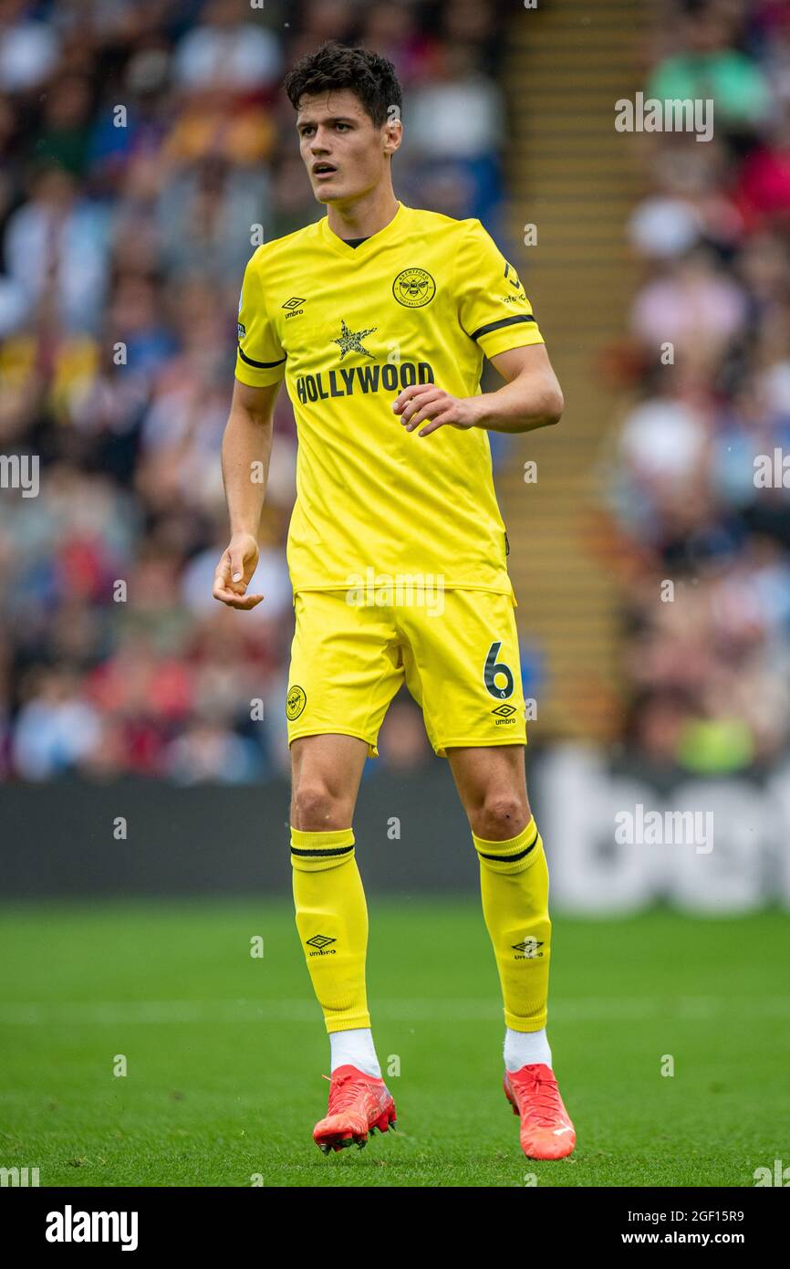 Christian Norgaard of Brentford during the Premier League match between ...