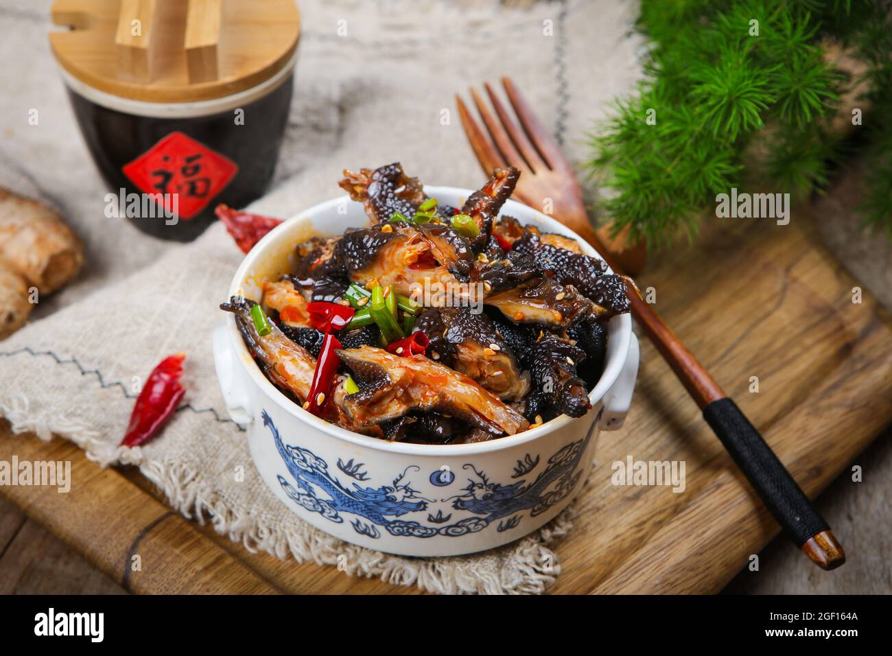 Red chicken hi-res stock photography and images - Alamy
