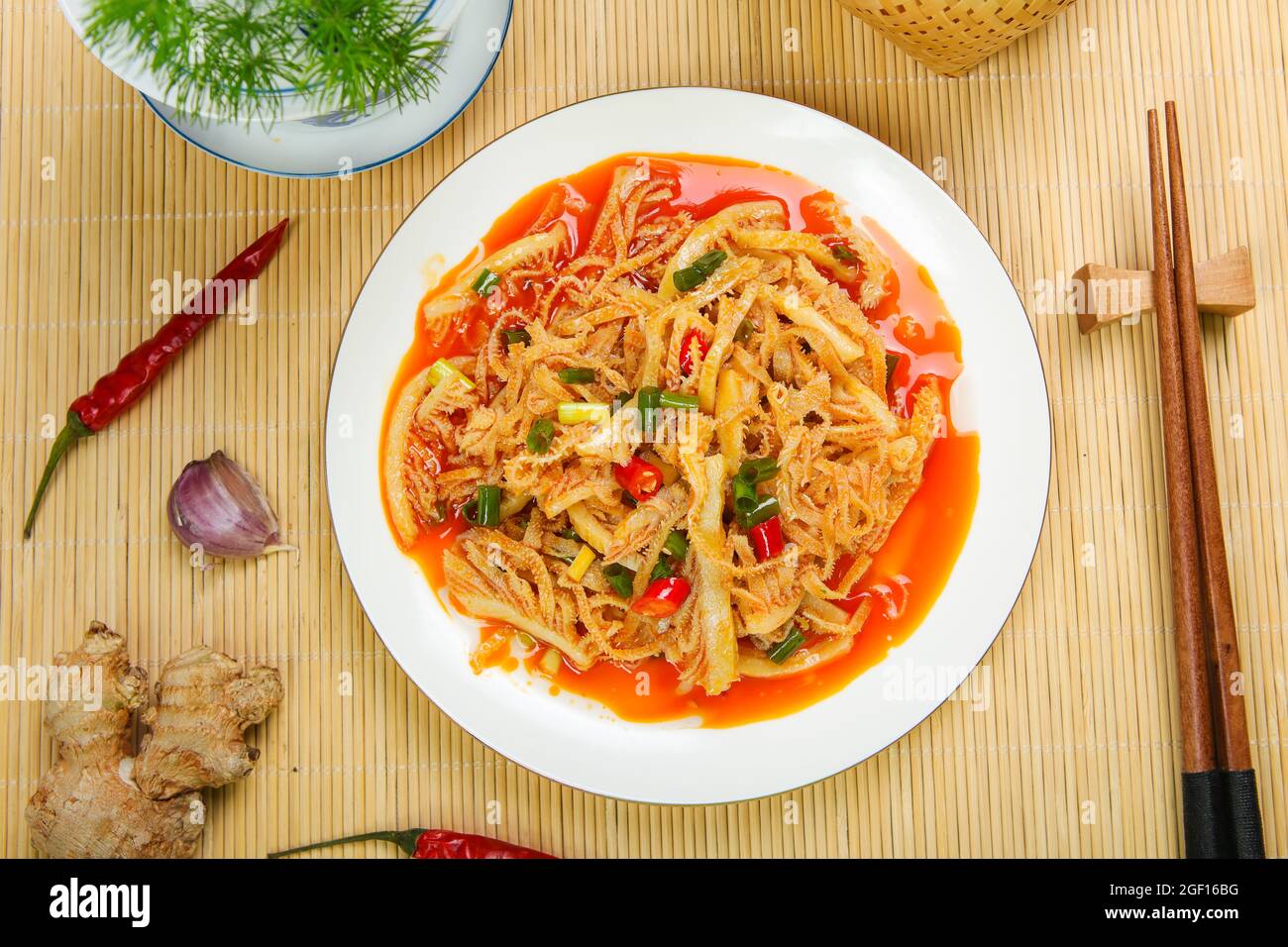 Belly plain hi-res stock photography and images - Alamy