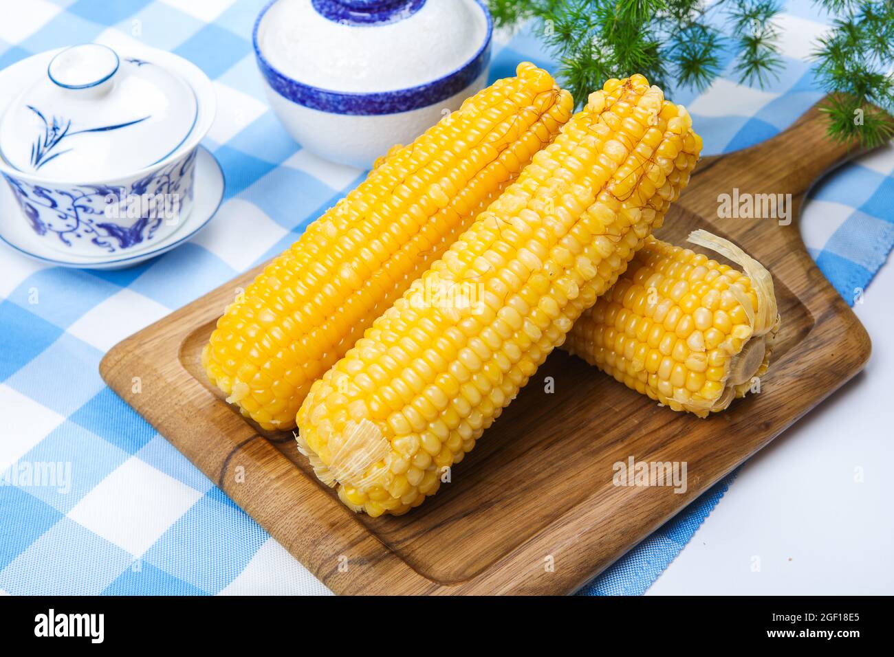 Basic yellow hi-res stock photography and images - Alamy