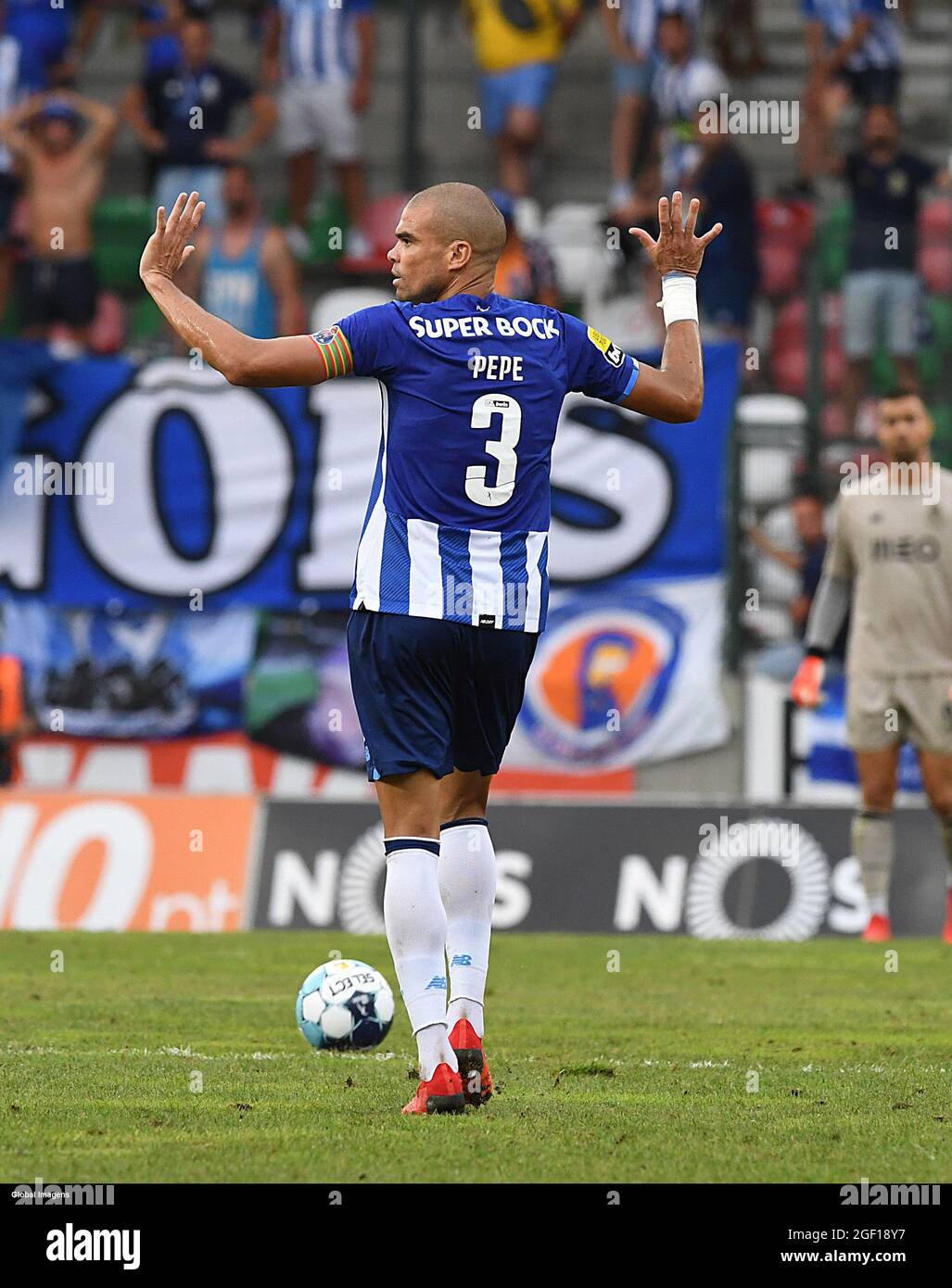 I Liga : Maritimo x Porto Maritimo stadium matchday 3 2021-2022 Pepe ...