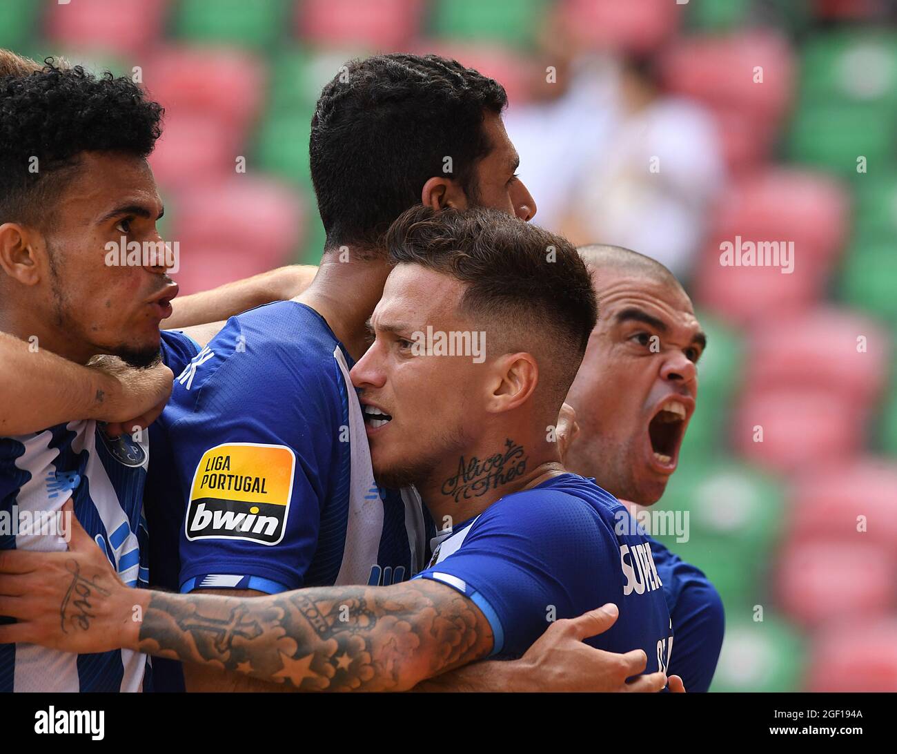 I Liga : Maritimo vs Porto Maritimo stadium matchday 3 2021-2022 ...