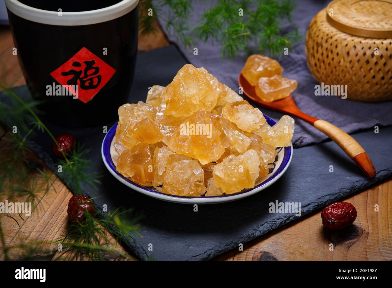 Rock sugar hi-res stock photography and images - Alamy