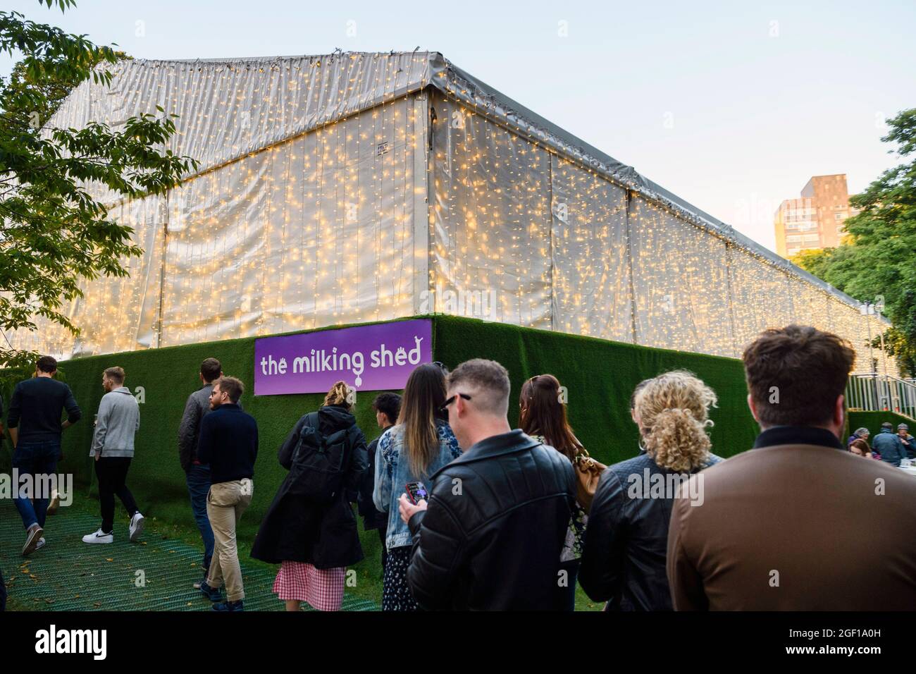 EDINBURGH FRINGE FESTIVAL, UNDERBELLY, BRISTO SQUARE AND GEORGE SQUARE ...