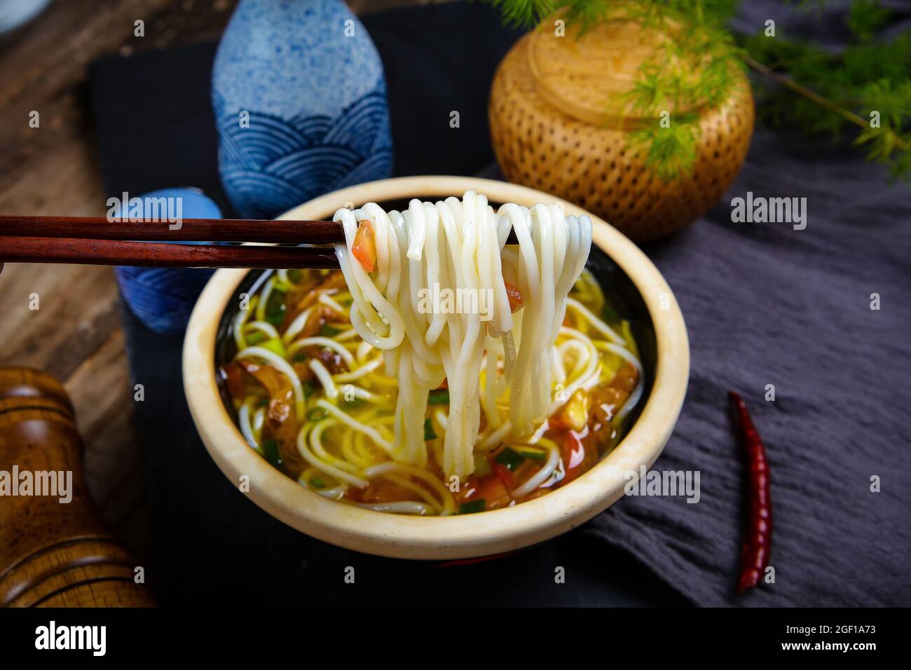 Plain rice noodles hi-res stock photography and images - Alamy
