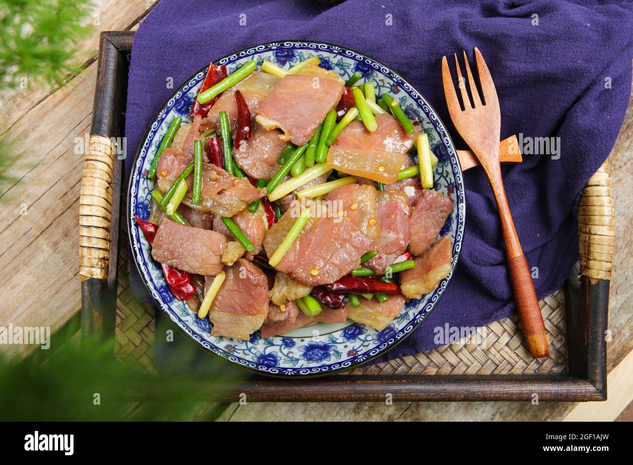 Ham Fried garlic moss Stock Photo - Alamy