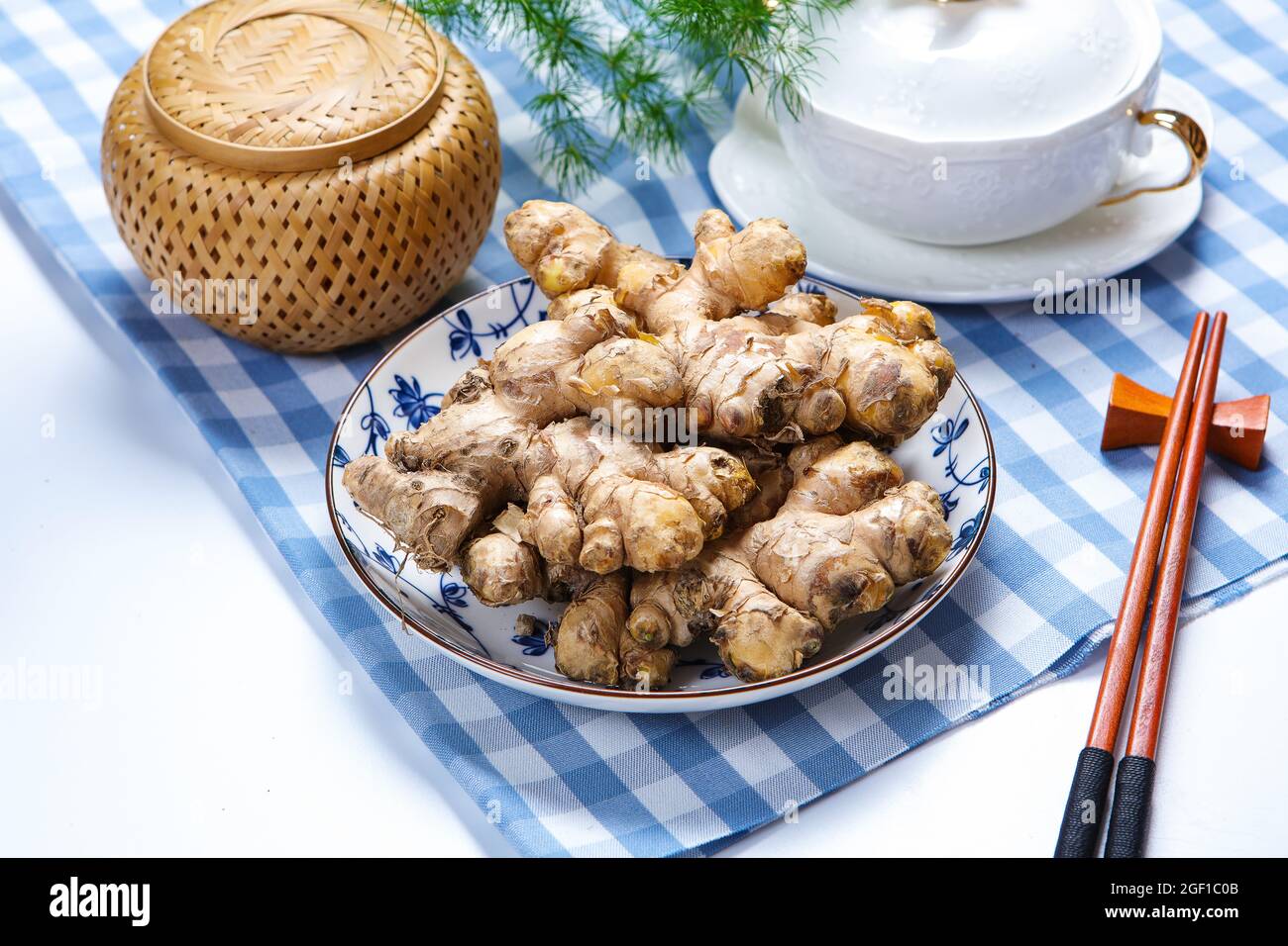 Dried ginger hi-res stock photography and images - Alamy