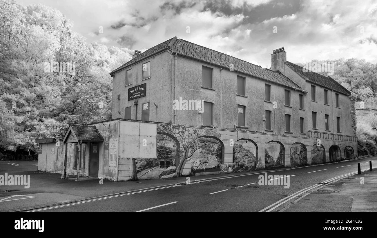 Cheddar gorge cheddar england Black and White Stock Photos & Images - Alamy