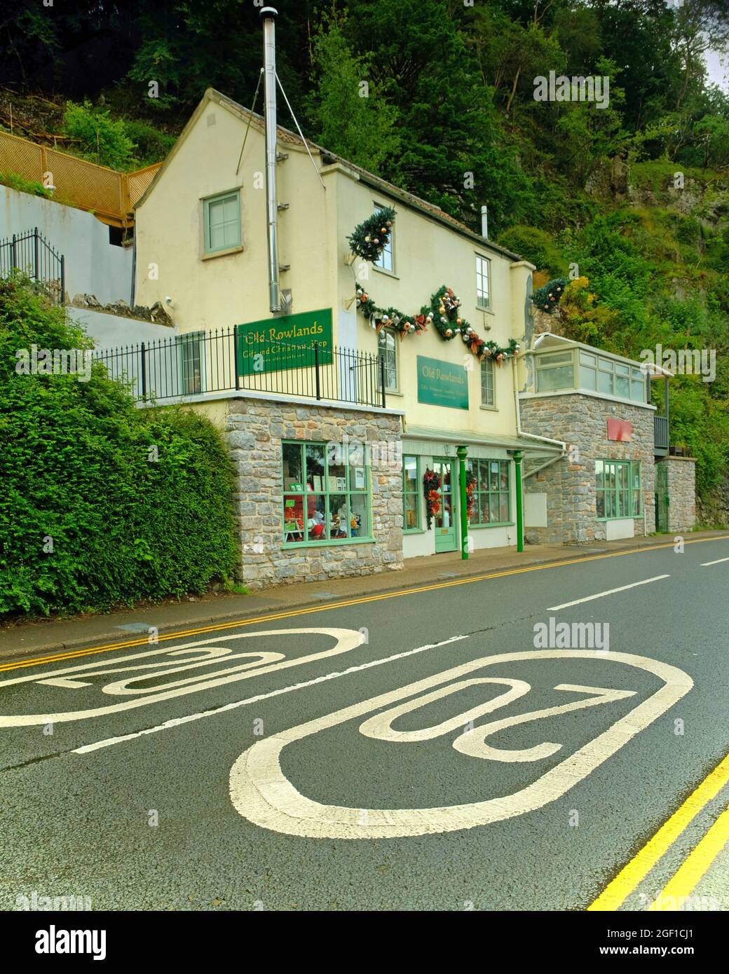 August 2021 - Cheddar Gorge and shops with 20 and 30 speed limits ...