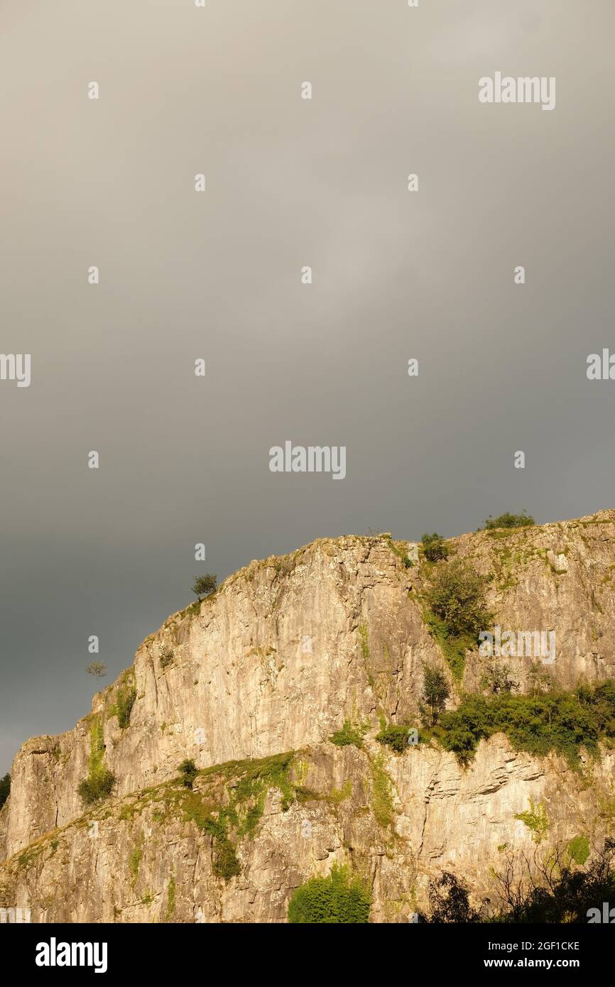 August 2021 - Cheddar Gorge and shops Stock Photo - Alamy