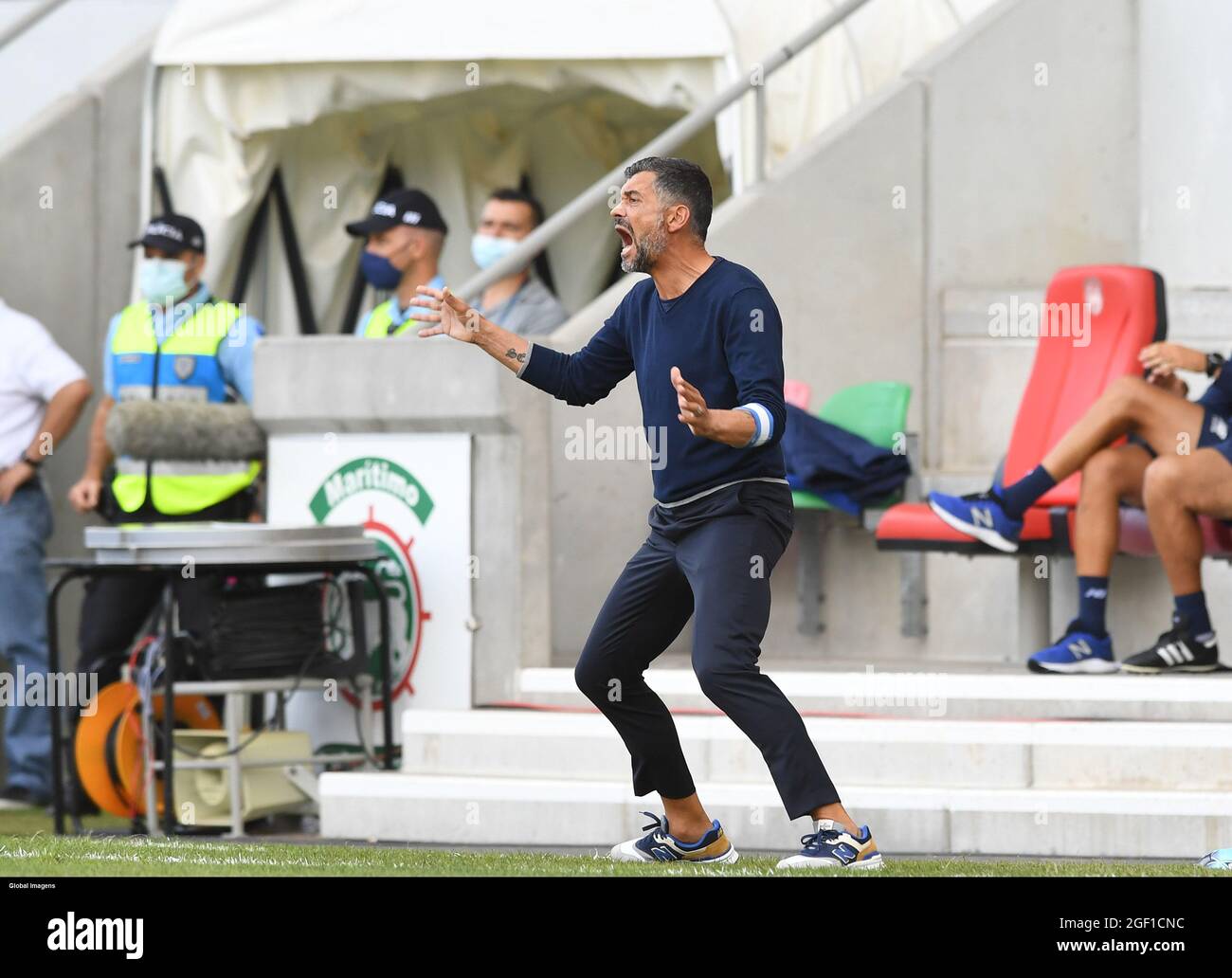 I Liga : Maritimo x Porto Maritimo stadium matchday 3 2021-2022 SERGIO ...