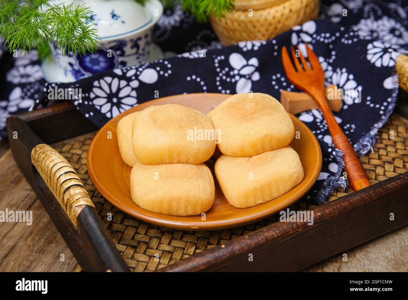 Gold group hi-res stock photography and images - Alamy