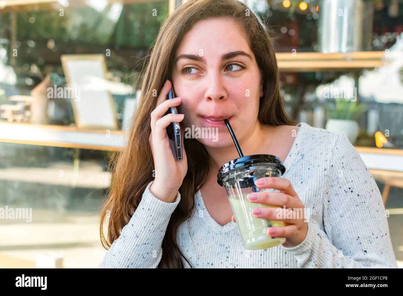 Young israeli friends hi-res stock photography and images - Alamy