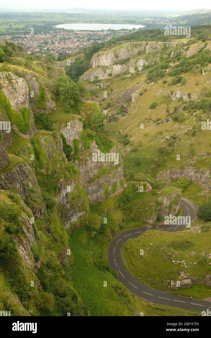 August 2021 - Cheddar Gorge and shops Stock Photo - Alamy
