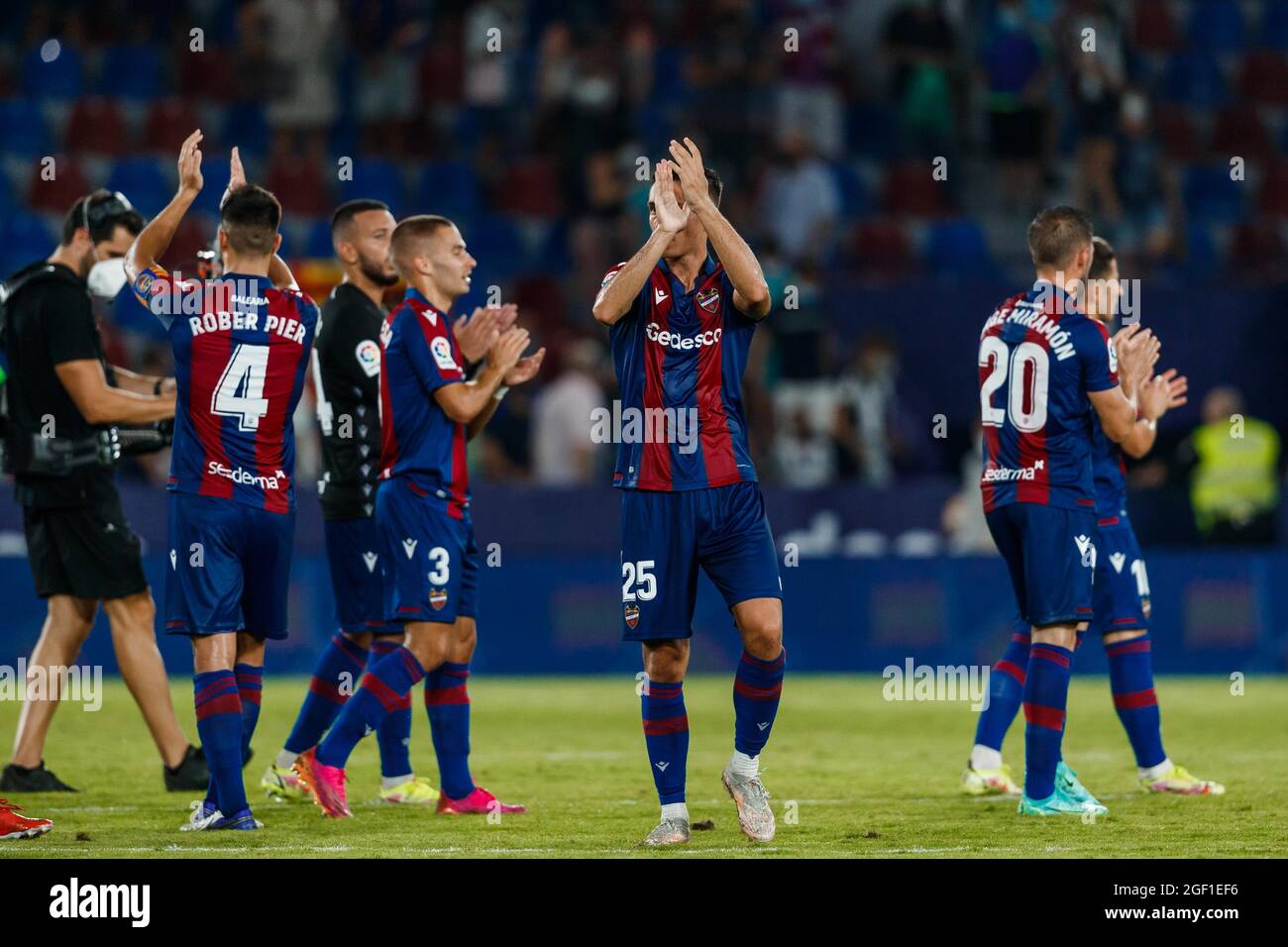 Estadio 2021 hi-res stock photography and images - Alamy