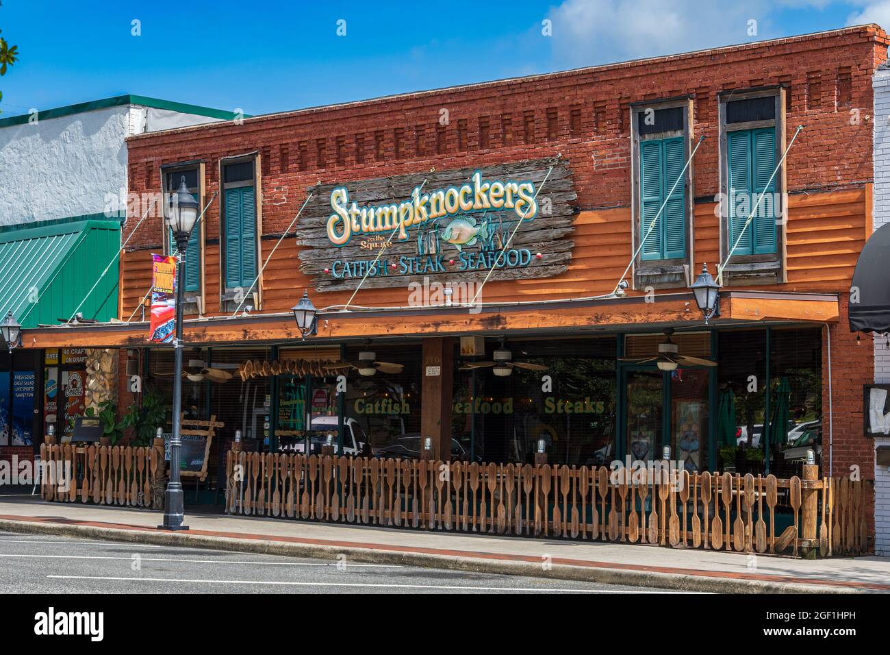 Stumpknockers on the Square Seafood Restaurant - Inverness, Florida ...