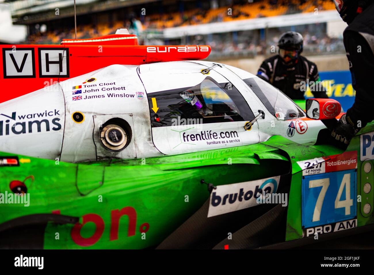 74 Winslow James (gbr), Cloet Tom (bel), Corbett John (aus), Racing ...