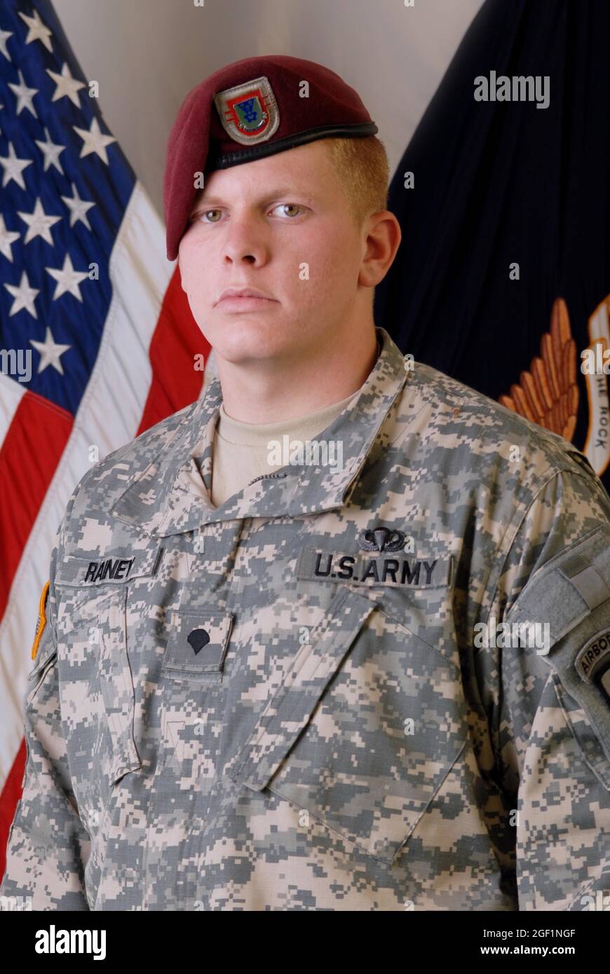 U s army staff sgt ryan pitts hi-res stock photography and images - Alamy