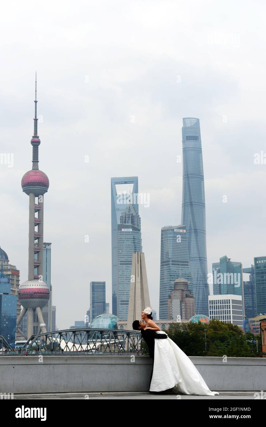 Shanghai skyline photography hi-res stock photography and images - Alamy