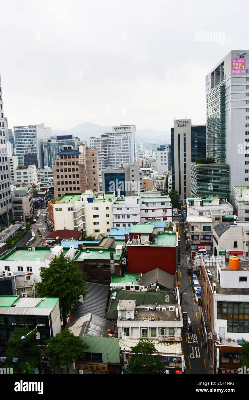A view of Seoul's city center Stock Photo - Alamy