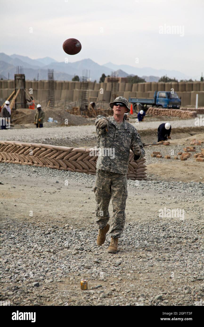 U s army soldiers from personal hi-res stock photography and images - Alamy