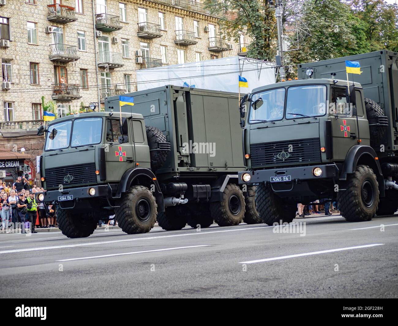 Ukrainian military vehicles hi-res stock photography and images - Alamy