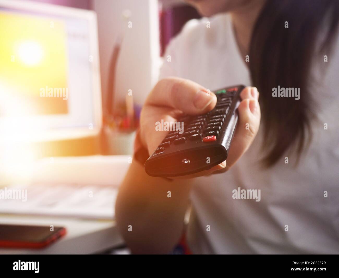 Dvd video movie holding hi-res stock photography and images - Alamy
