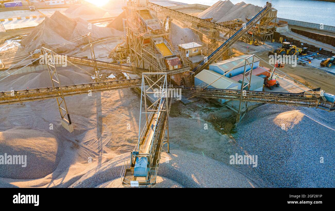 Fractionator hi-res stock photography and images - Alamy