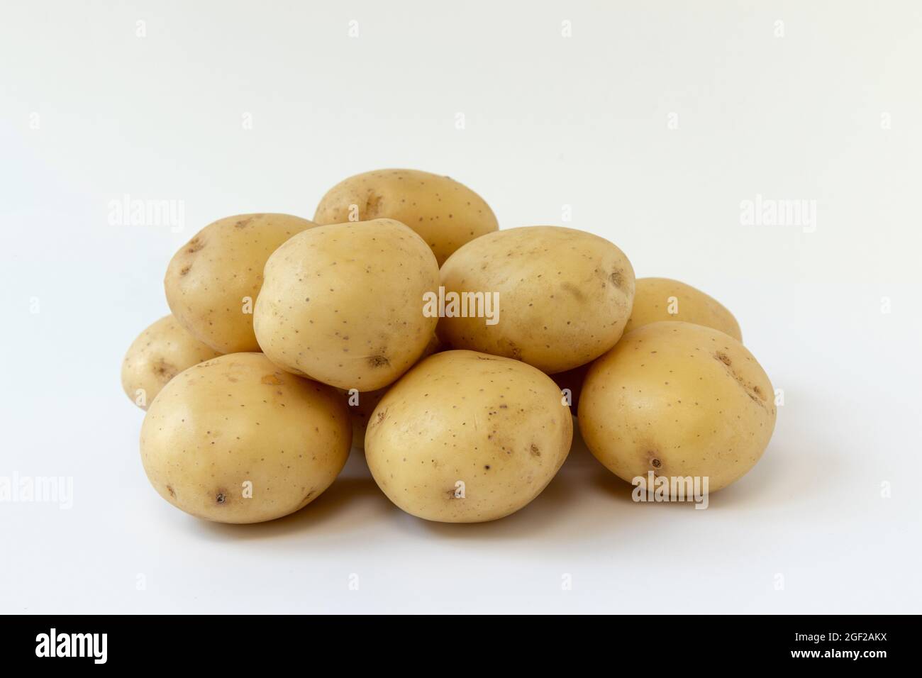 Farmer cutout potatoes hi-res stock photography and images - Alamy