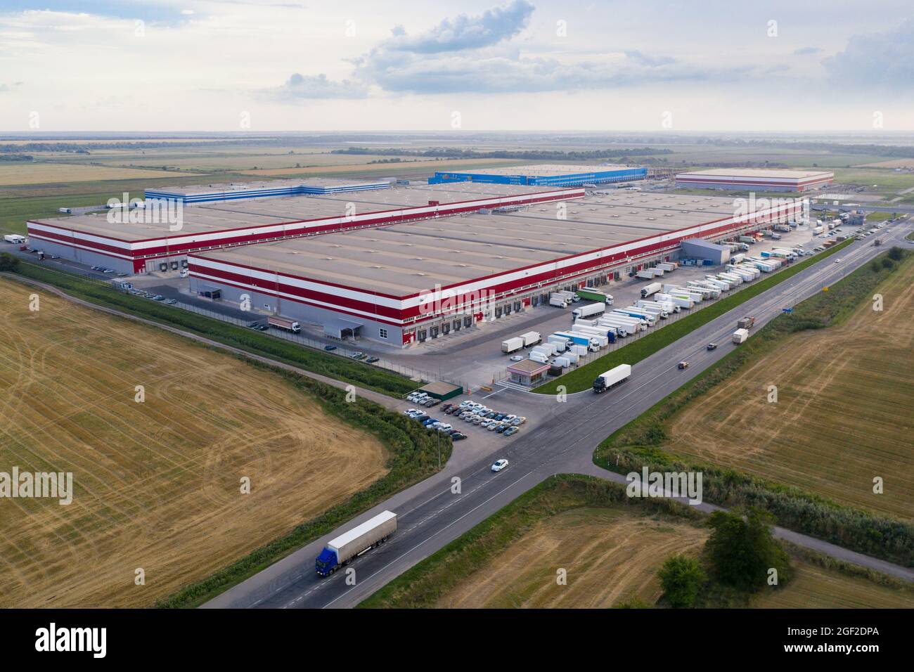 Load distribution hi-res stock photography and images - Alamy