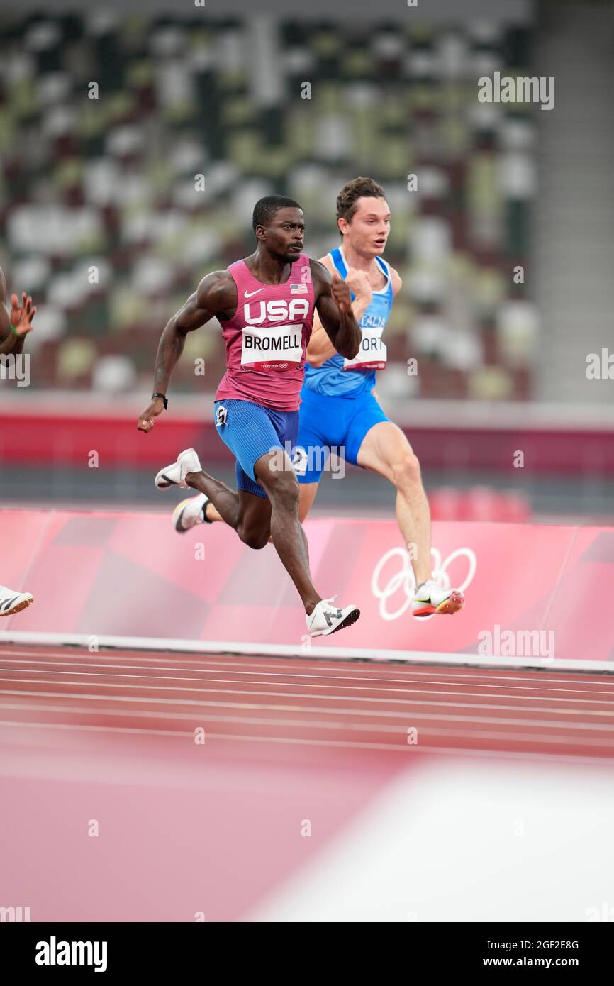 Trayvon Bromell running the 100 meters at the 2020 Tokyo Olympics Stock ...