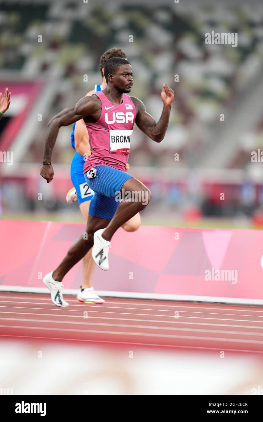 Trayvon Bromell running the 100 meters at the 2020 Tokyo Olympics Stock ...